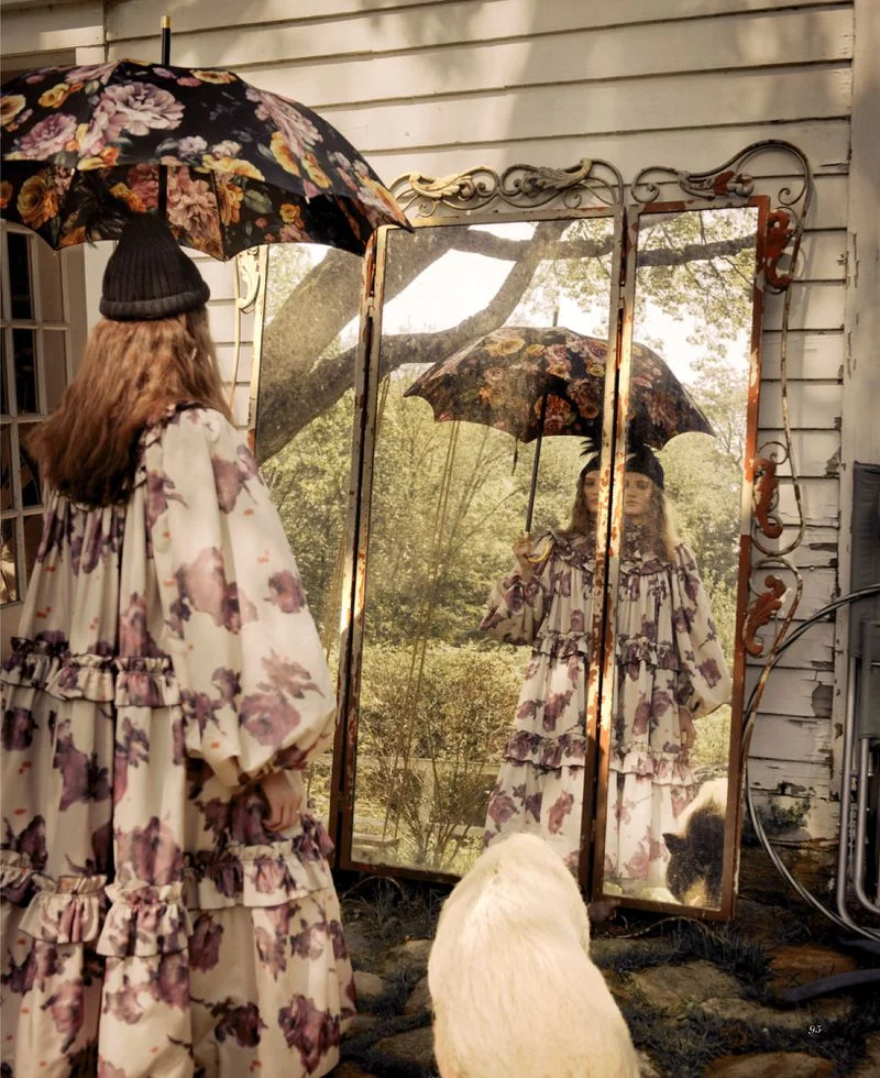 Izzy Wild Channels Long-Gone Romanticism Lensed By Noémi Ottilia Szabo ...
