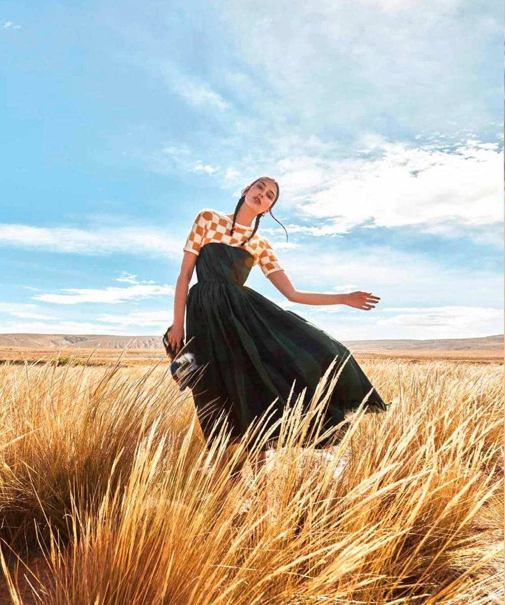 Elizabeth Salt Honors Peruvian Culture in Images by Enrique Vega for ...