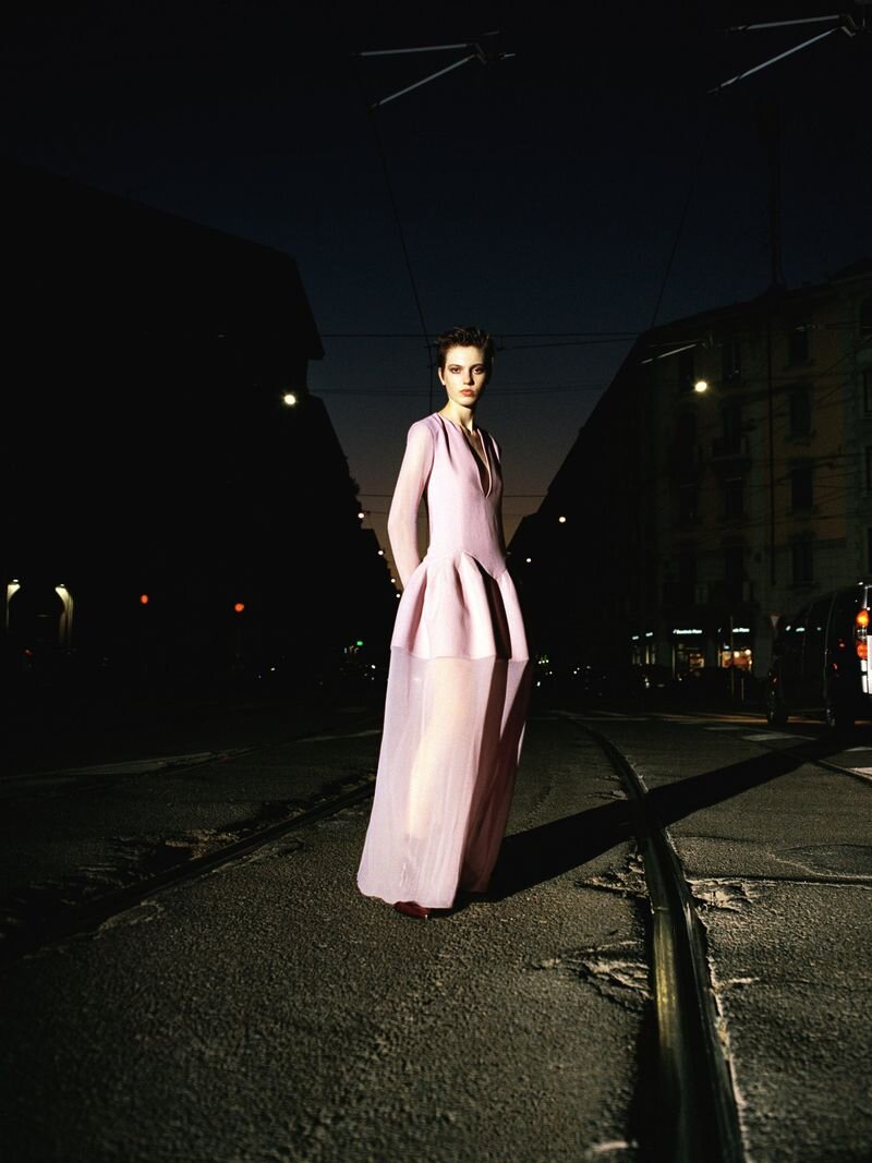Nikki Tissen Wears the Season's 'Colors' Lensed by Leonardo Scotti for ...