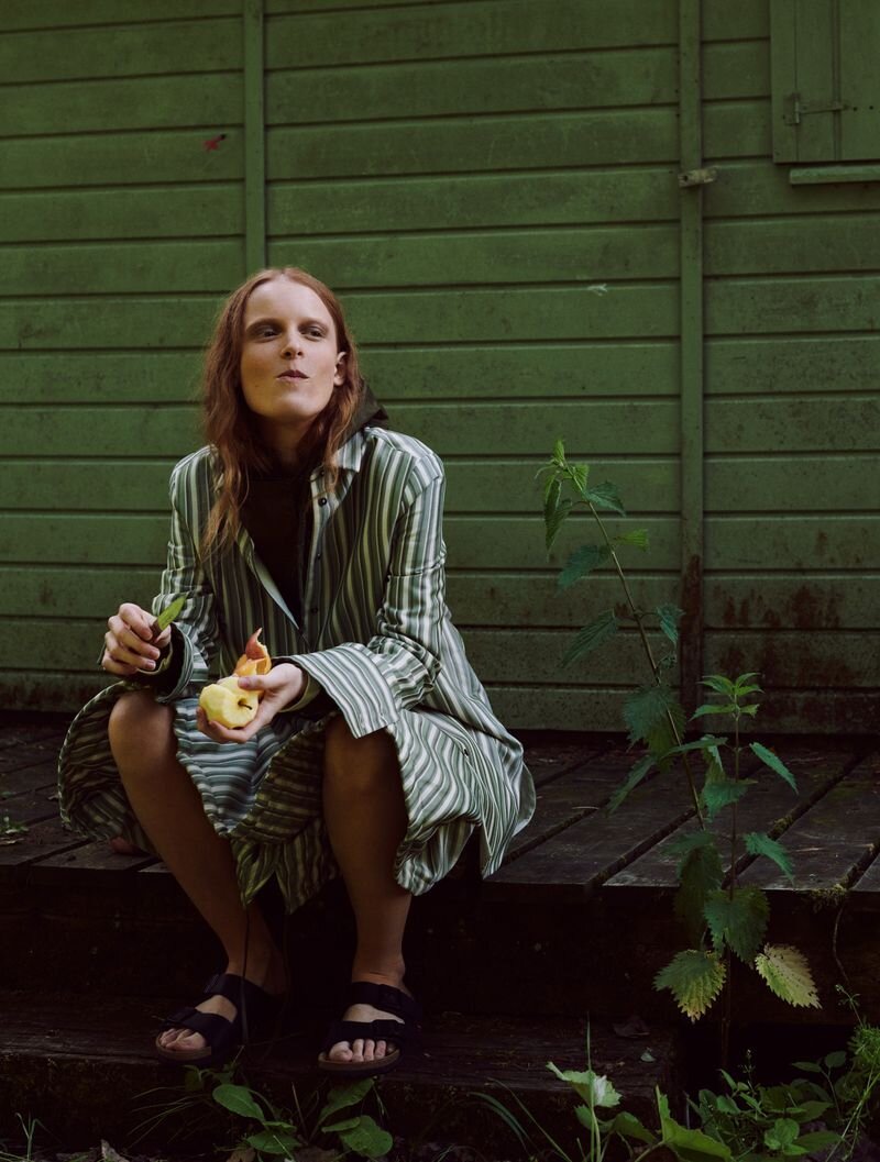 Simple Life Utilitarian Fashion Must-Haves for Stylist France — Anne of ...