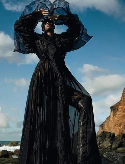 Janet Jumbo Soars in 'Eden' by Txema Yeste for Número #210 — Anne of ...