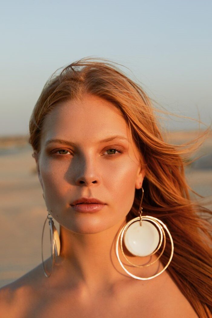 Sofie Theobald in Arabian Desert for Country & Town House Magazine ...