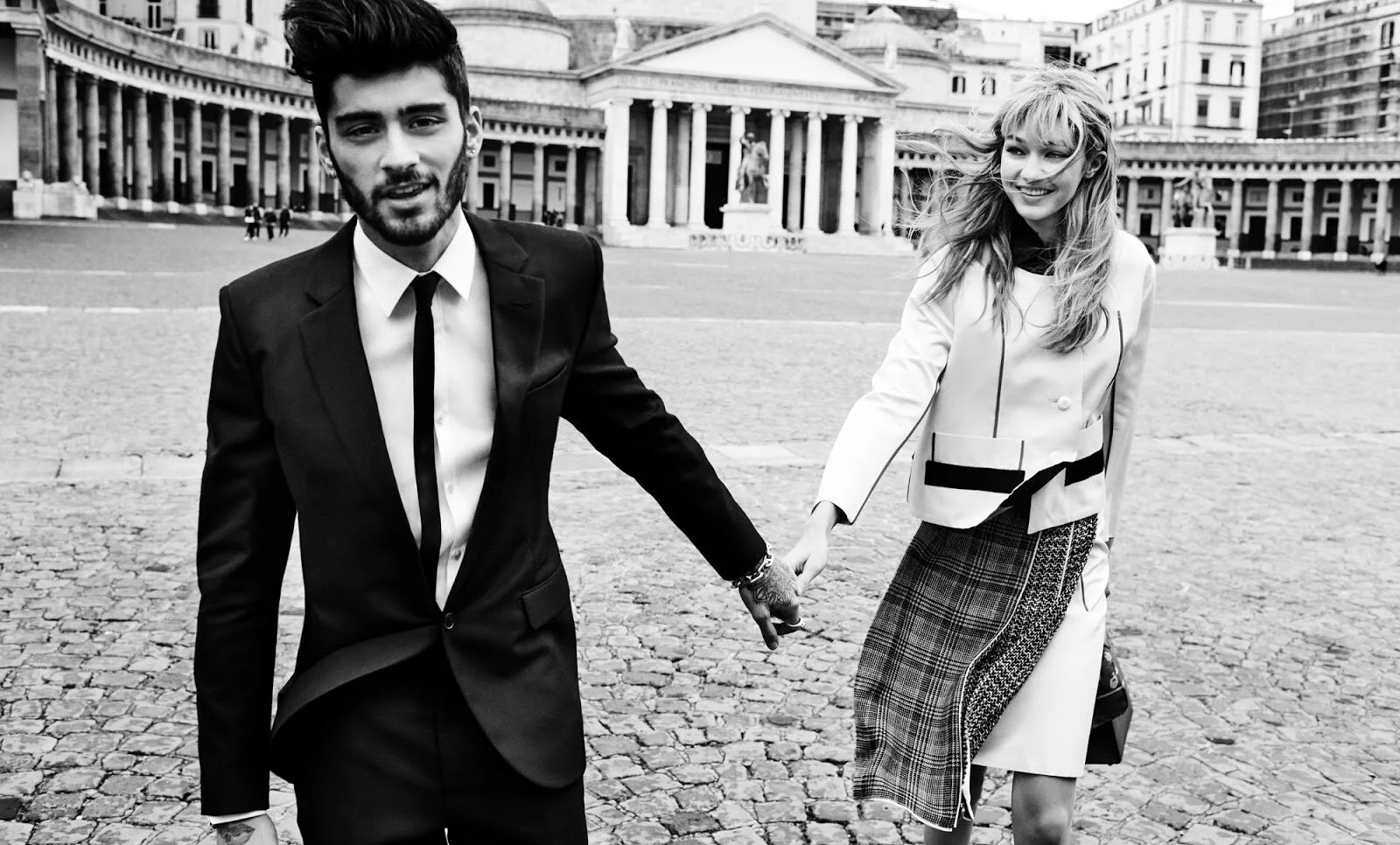 Gigi Hadid & Zayn Malik By Mario Testino In 'That's Amore' Vogue US ...