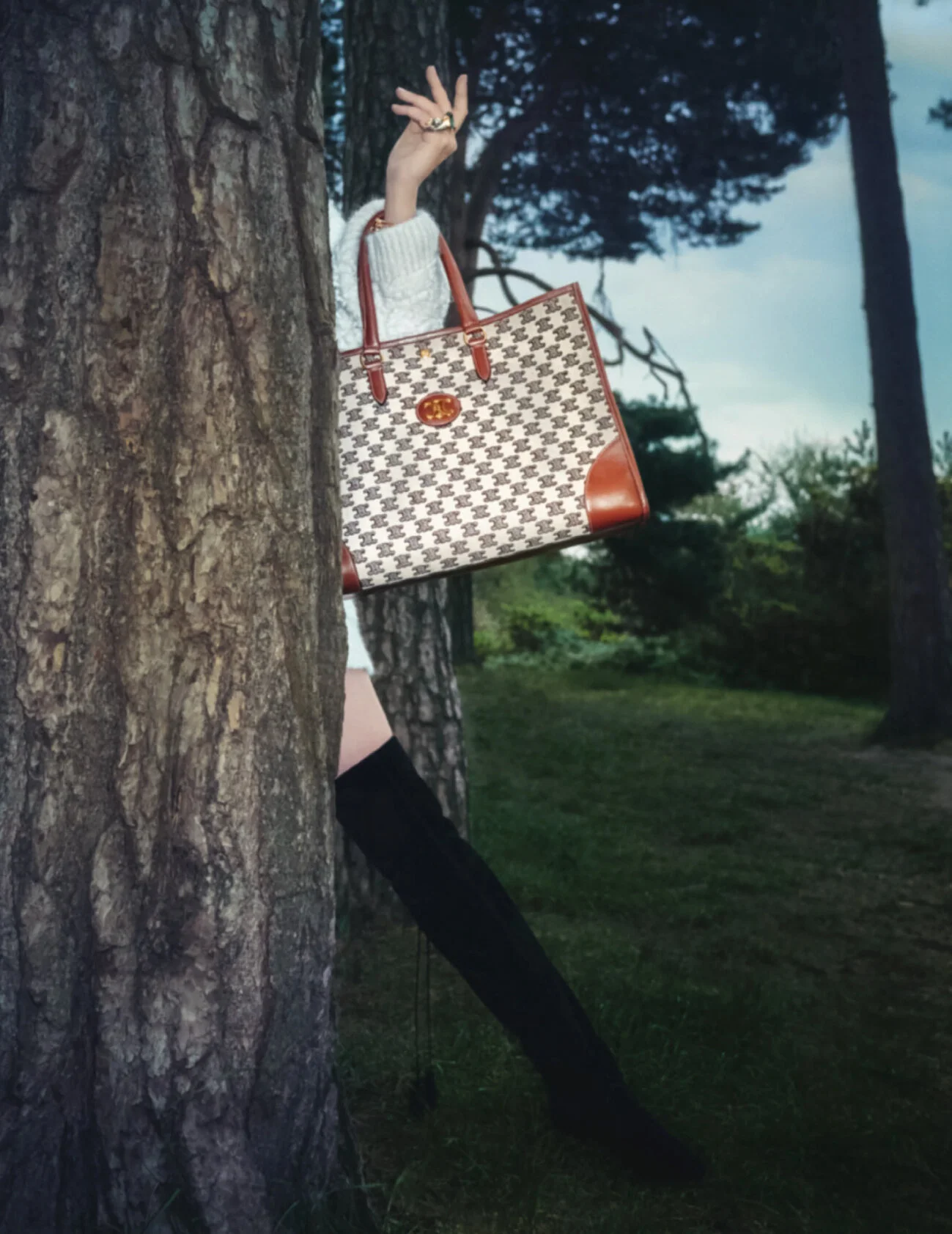 'The Lady Vanishes' Emma Summerton for Vogue UK July 2020 — Anne of ...