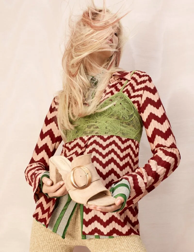 Fien Kloos Poses in Bag Lady Beauty Alberto Zanetti Vanity Fair Italia ...