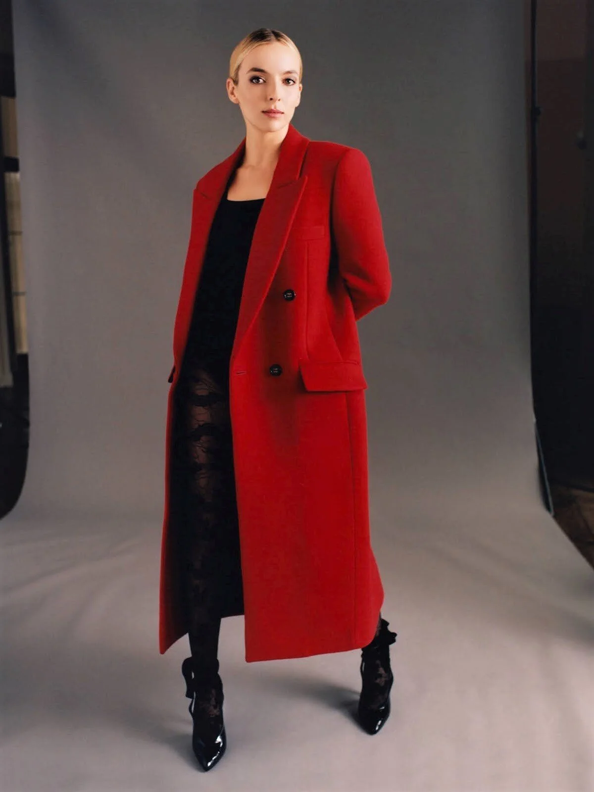 Jodie Comer Talks Personal Privacy in Porter Edit Nov. 16, 2020 — Anne ...