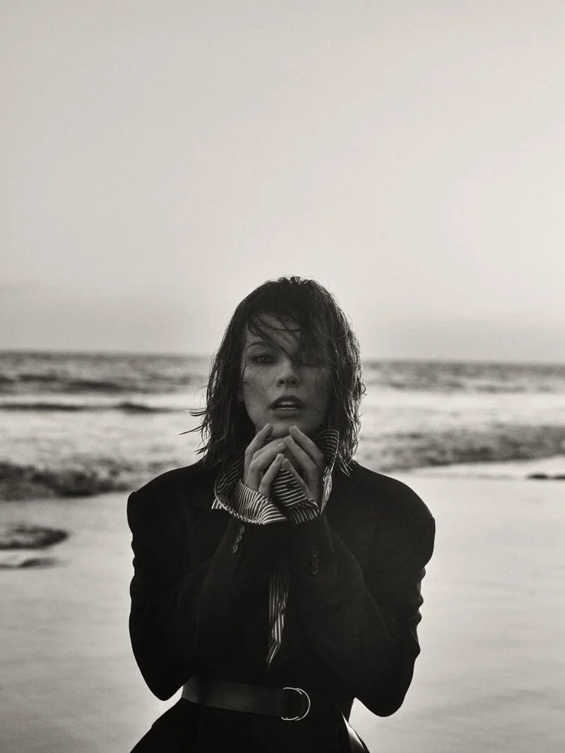 Milla Jovovich by Yulia Gorbachenko Vogue Russia December 2020 — Anne ...