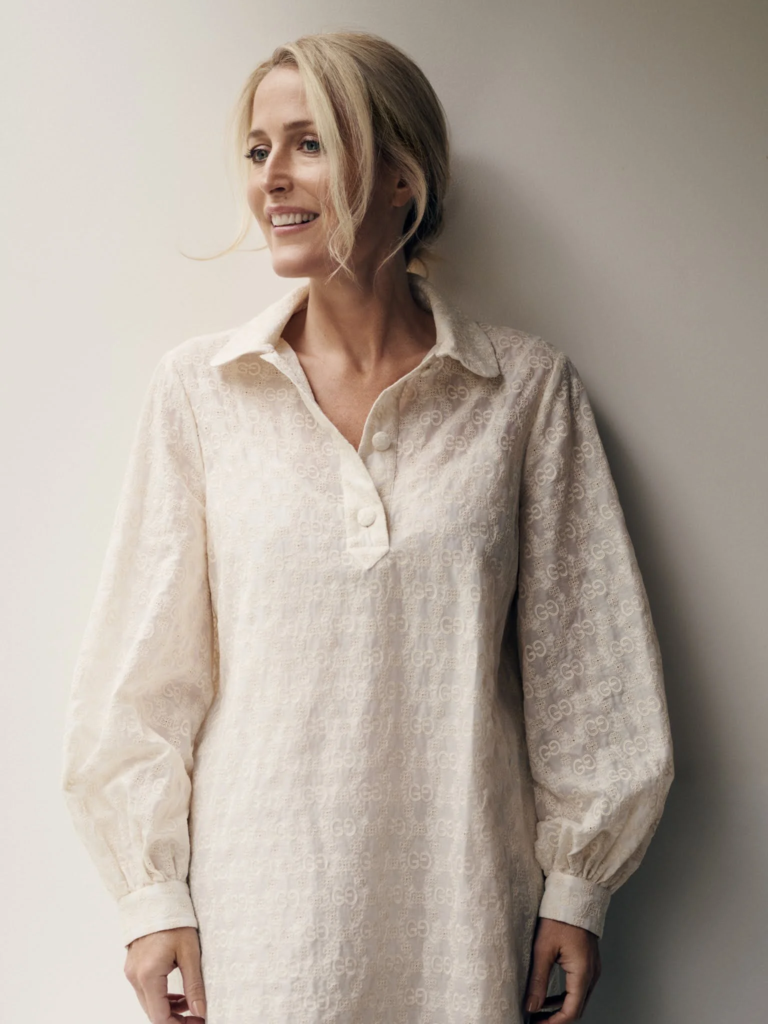 Gillian Anderson Is Margaret Thatcher in 'The Crown' for Porter Edit ...