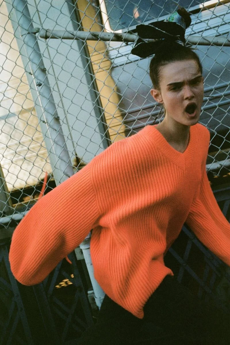 Theo Wenner Flashes New York Girl Gang Lulu Tenney, Ugbad + — Anne of ...