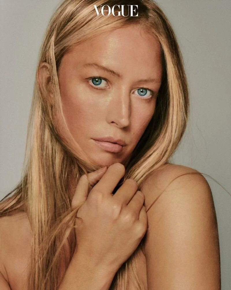 Raquel Zimmermann Covers Vogue Korea April by Chris Colls — Anne of ...