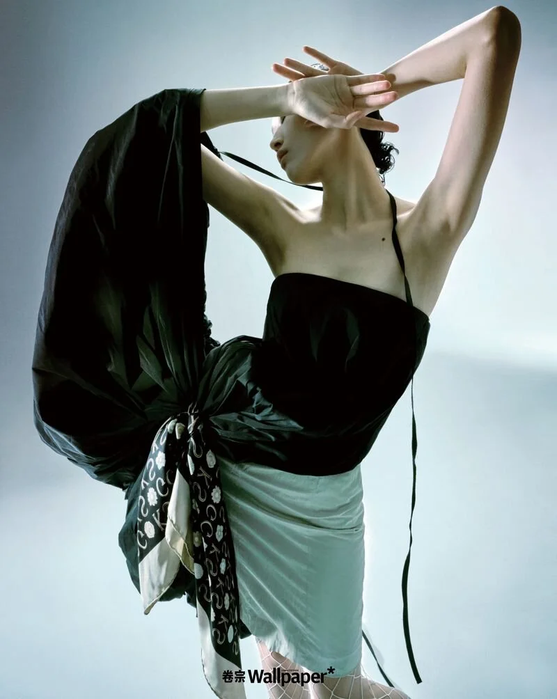 Nick Yang Captures Tian Ti in Modern Elegance Wallpaper China — Anne of ...