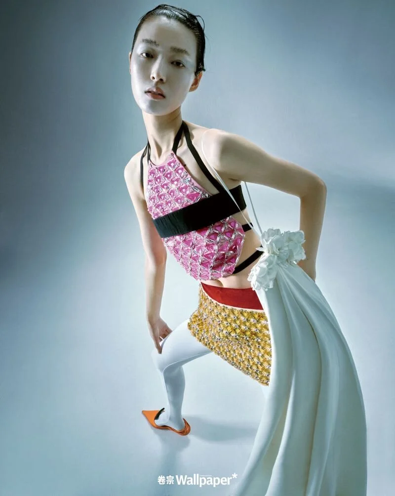 Nick Yang Captures Tian Ti in Modern Elegance Wallpaper China — Anne of ...