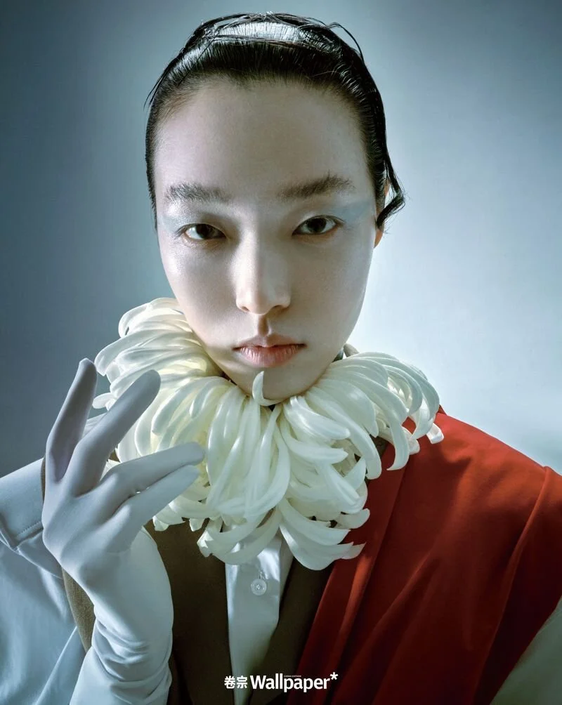 Nick Yang Captures Tian Ti in Modern Elegance Wallpaper China — Anne of ...
