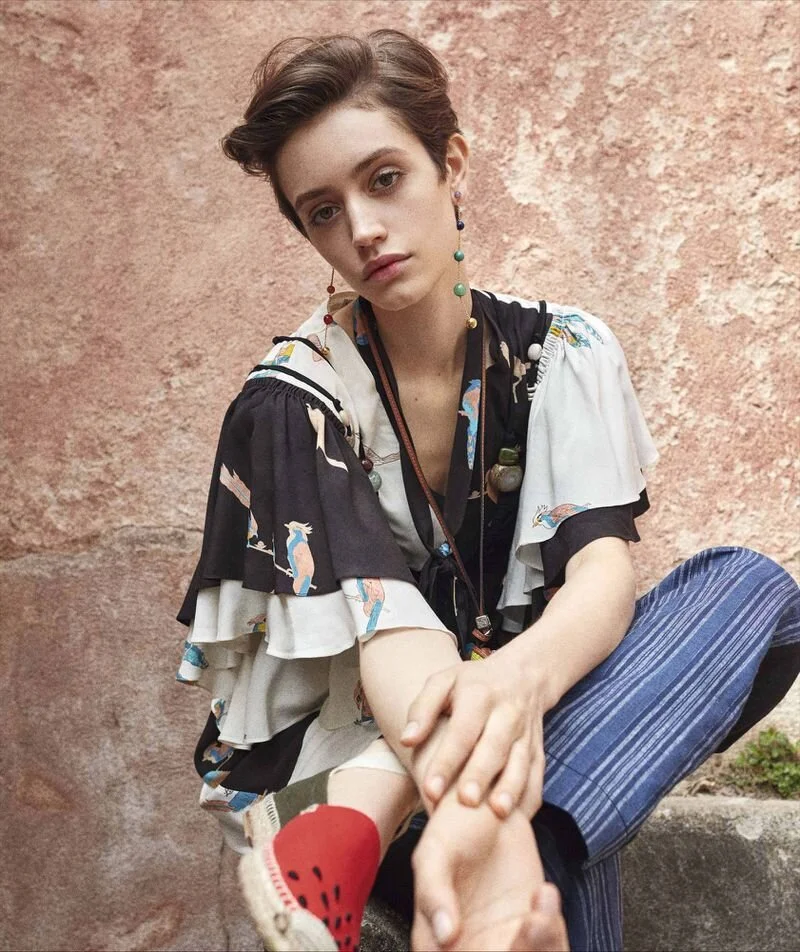 Kim Schell in LOEWE's Paula's Ibiza 2021 Collection in S Moda May 2021 ...