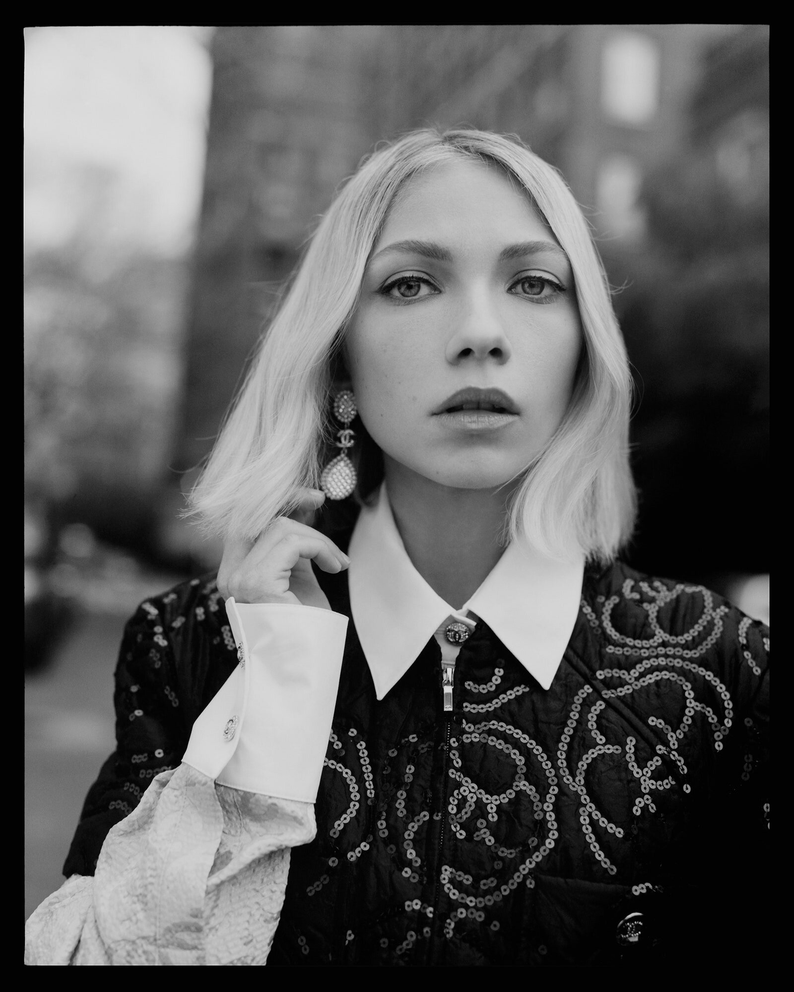 Tavi Gevinson Reflects the Moment in 'XOXO Tavi' for Vanity Fair — Anne ...