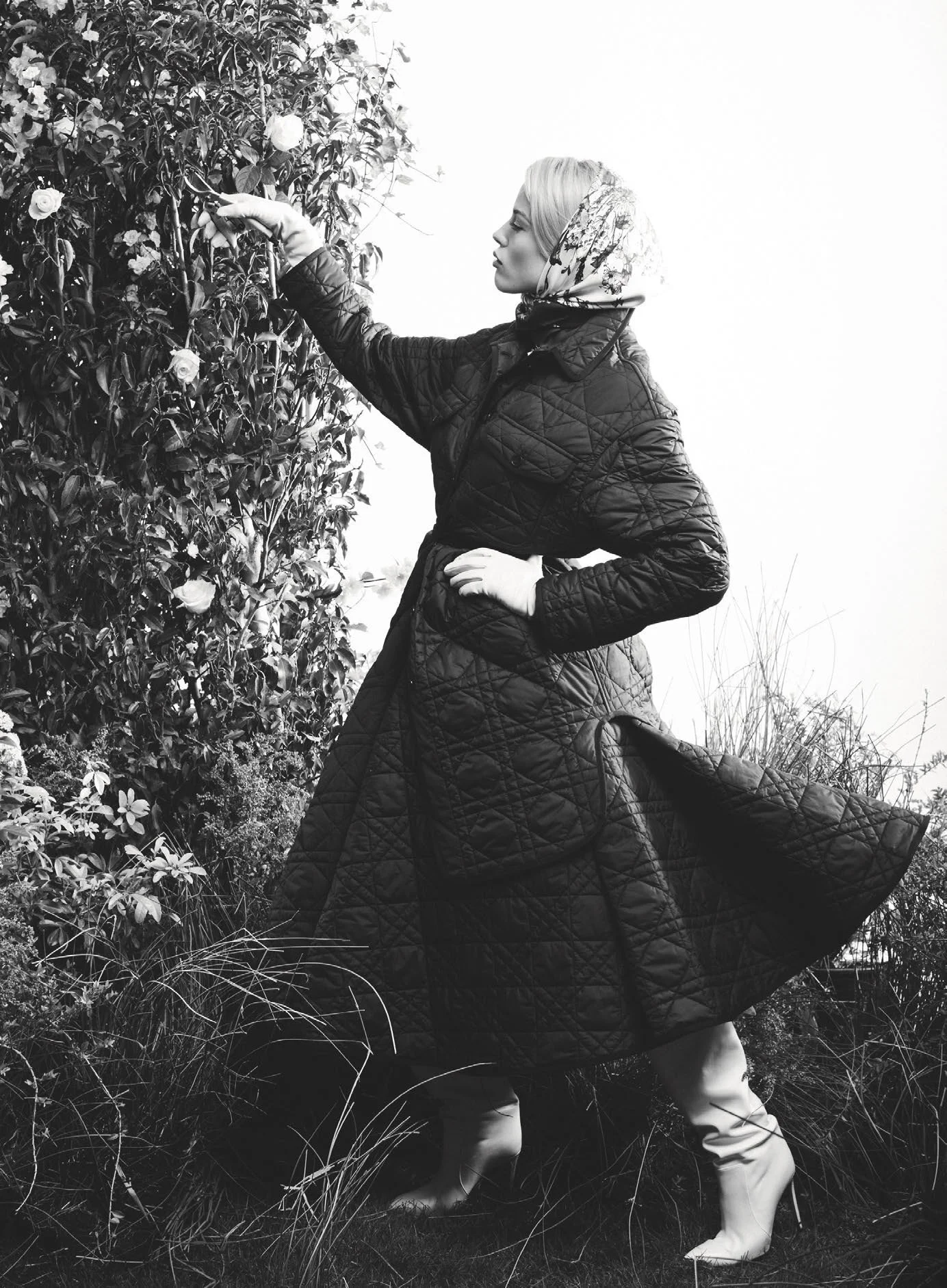 Luc Braquet Captures Tosin and Zelda for Tatler UK Sept 2021 — Anne of ...