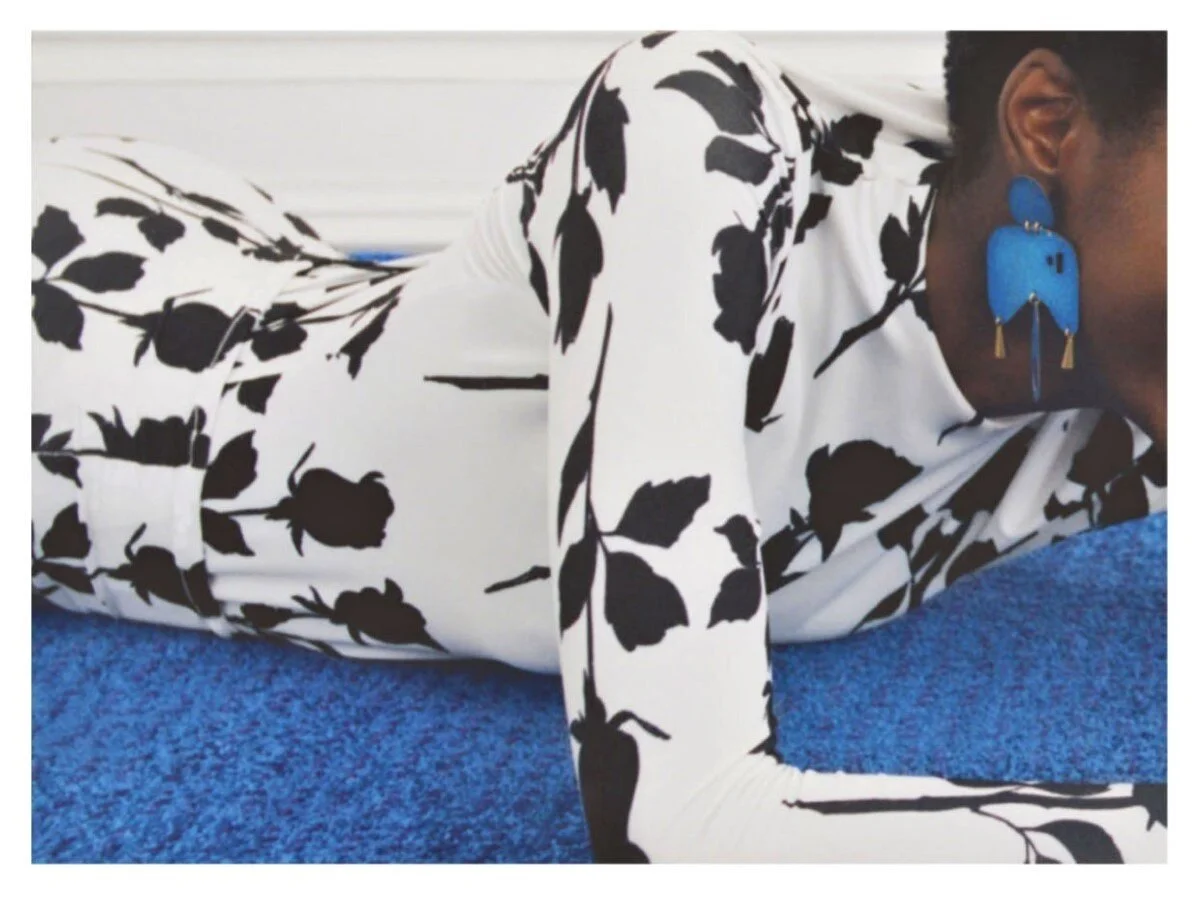 Lilly Johnson's Blue Mood Style by Tobias Delcroix for ELLE Mexico ...