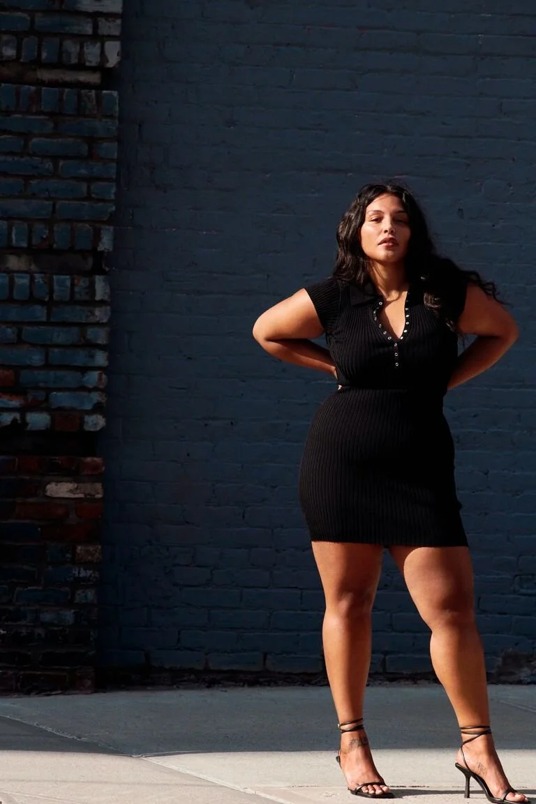 Paloma Elsesser Poses in Zara Fall 2021 Plus-Size Knits — Anne of ...