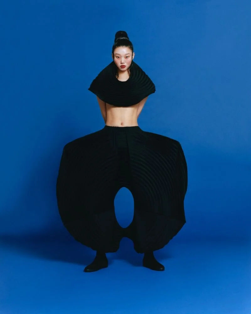 Yoon Young Bae by Peter Ash Lee for Vogue Hong Kong August — Anne of ...