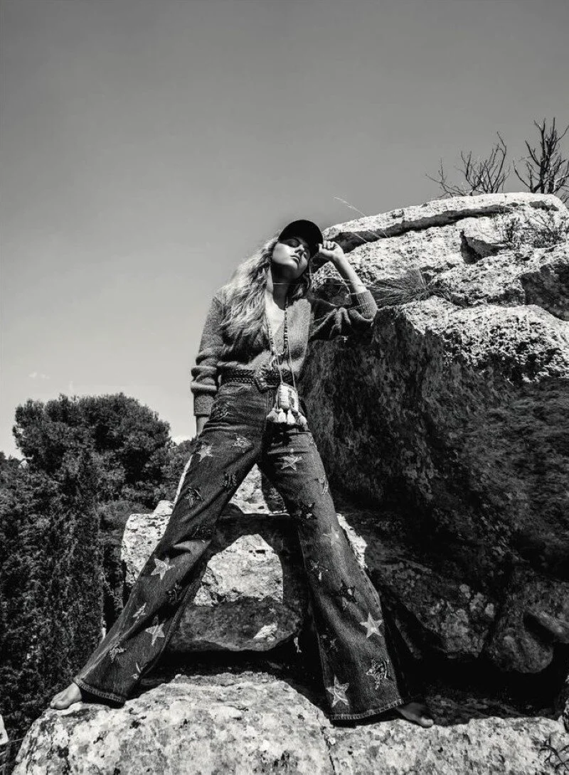 Ivanka Smilenko In Fall's Best Knits Lensed by Francois Rotger — Anne ...