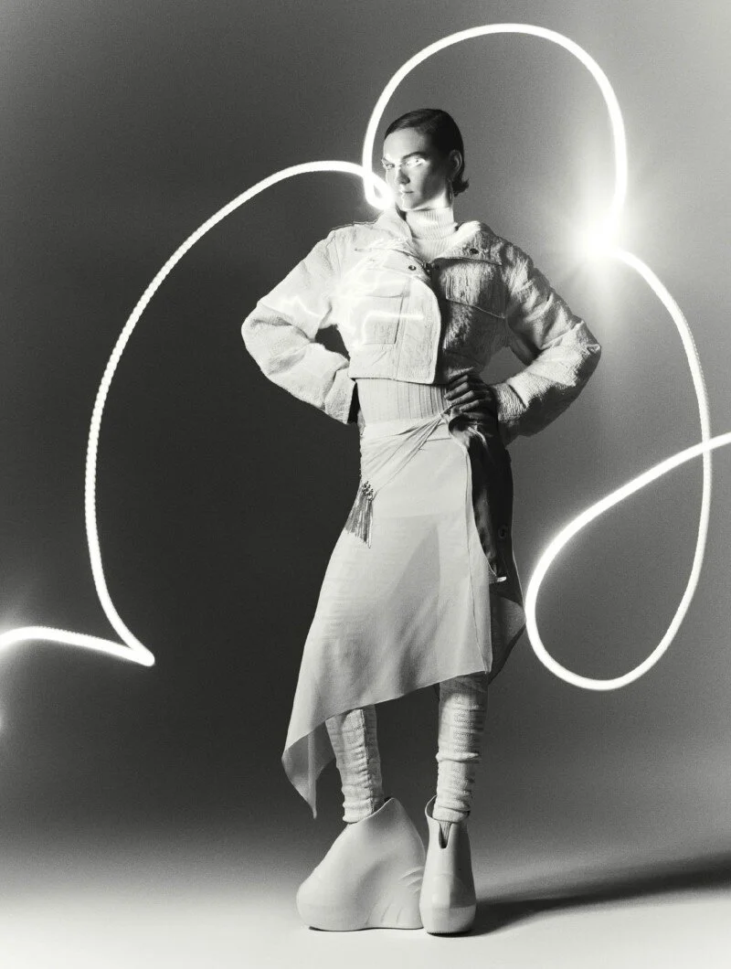 Hirschy Grace Is 'Spaced Out' by Tom Schirmacher in ELLE UK October ...