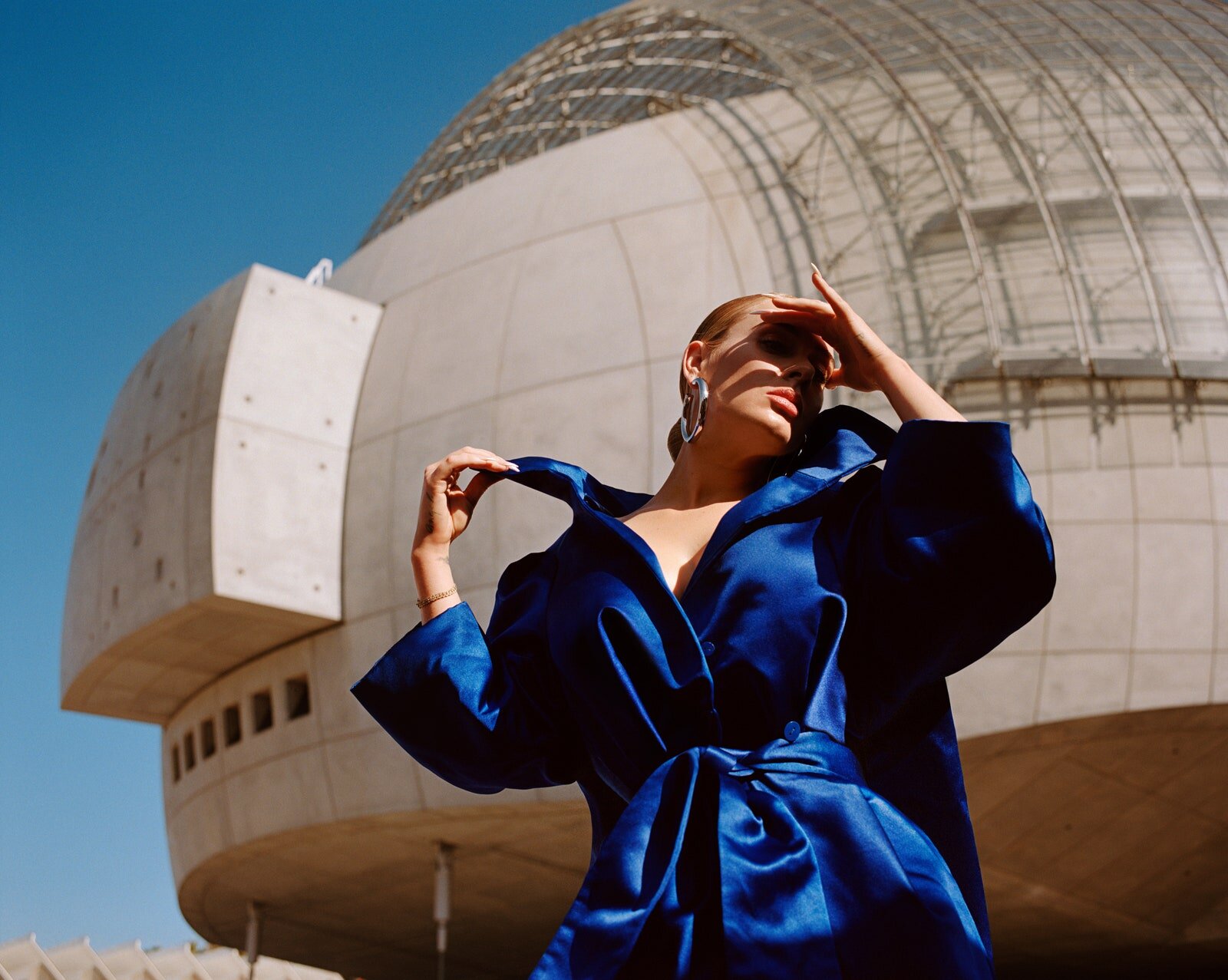 Adele Covers Two Continents In American Vogue Us November — Anne Of Carversville