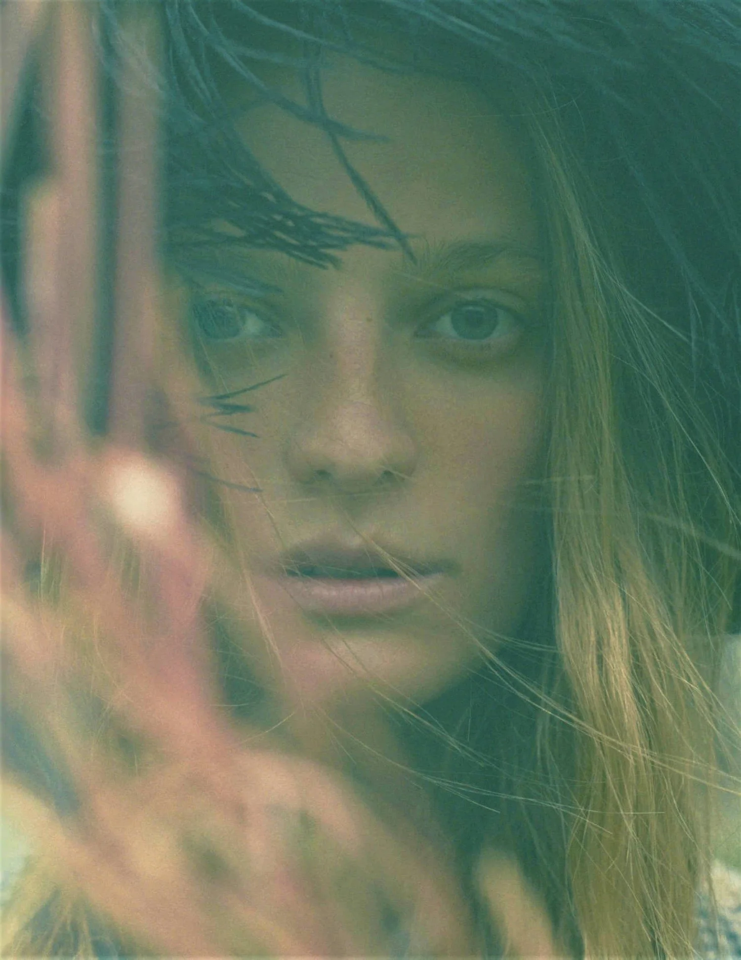 Ine Neef Enjoys Country Style for ELLE Italia by Laurie Bartley — Anne ...