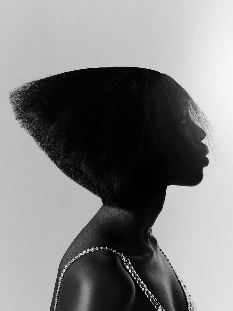 Akuol Deng Atem in ‘Metamorphoses’ | Revue Magazine FW 2021 — Anne of ...