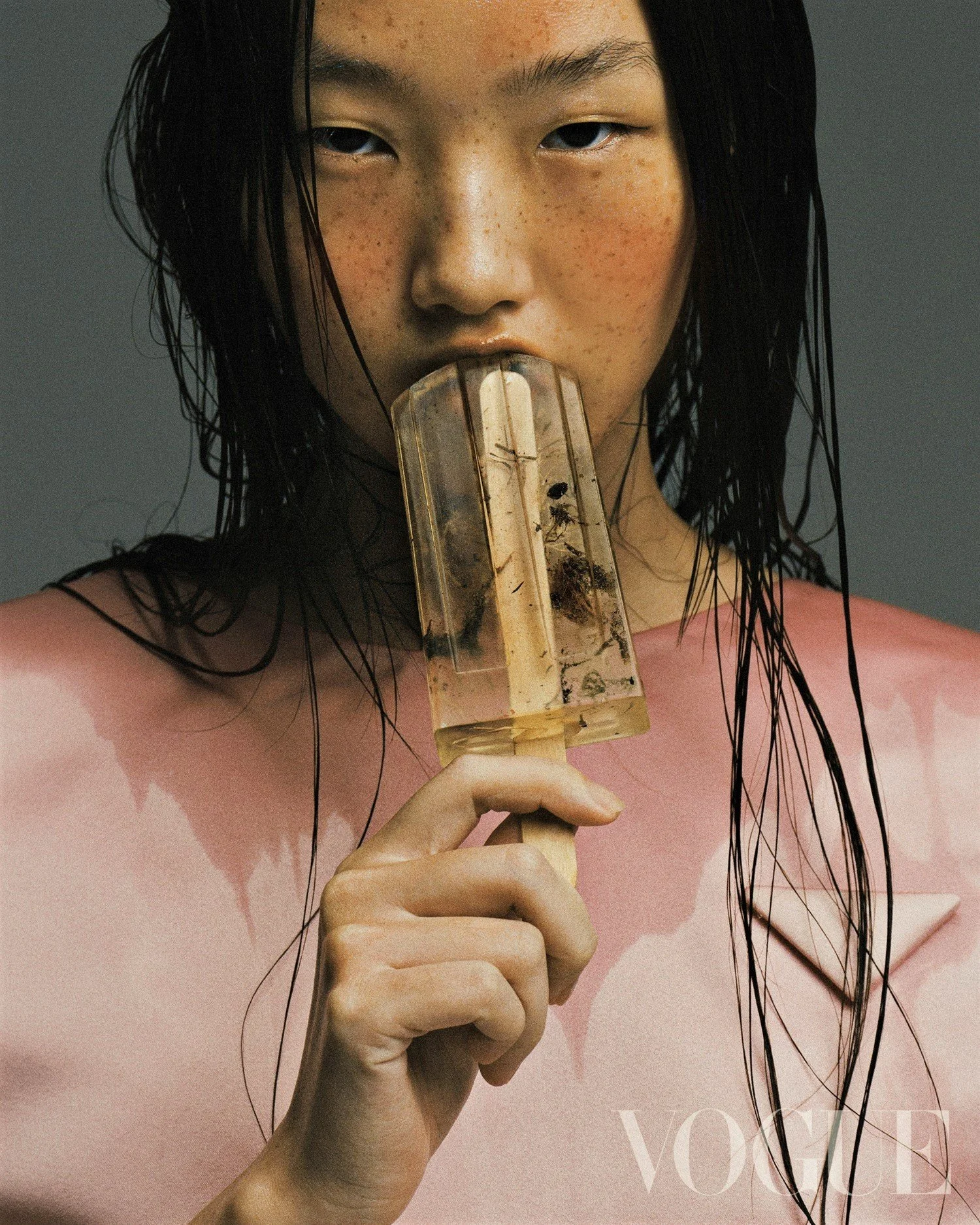 Peng Chang in 'Heat Wave' by Zhong Lin, Vogue Taiwan January 2022 ...