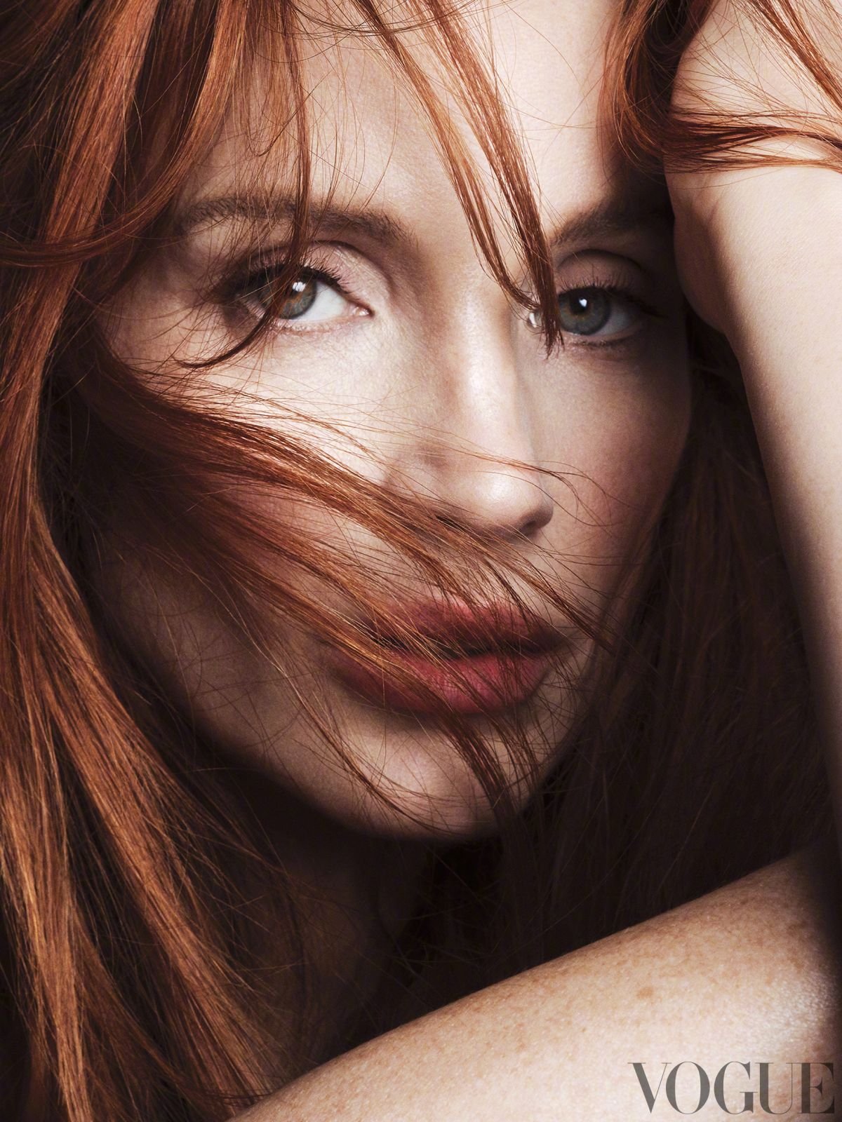 Jessica Chastain by Ben Hassett for Vogue China December 2021 — Anne of ...