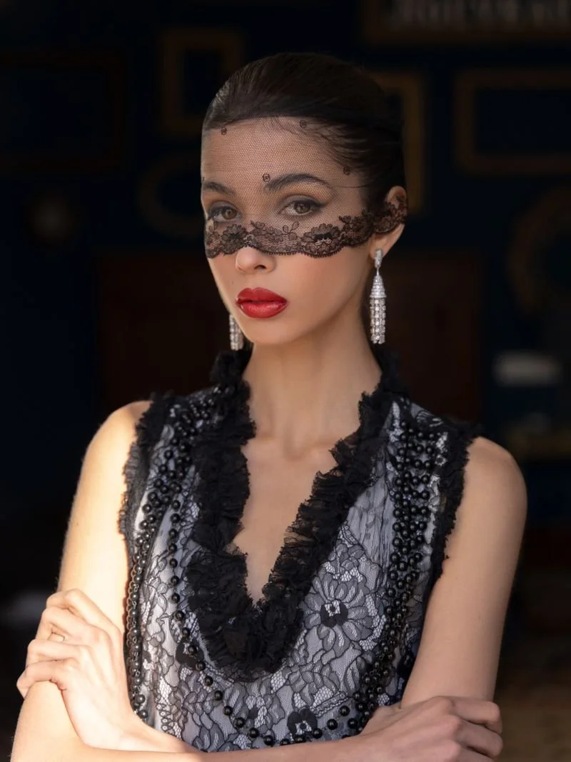 Kristen Manu's 'Tribute to Audrey Hepburn' by Roma Lansky — Anne of ...