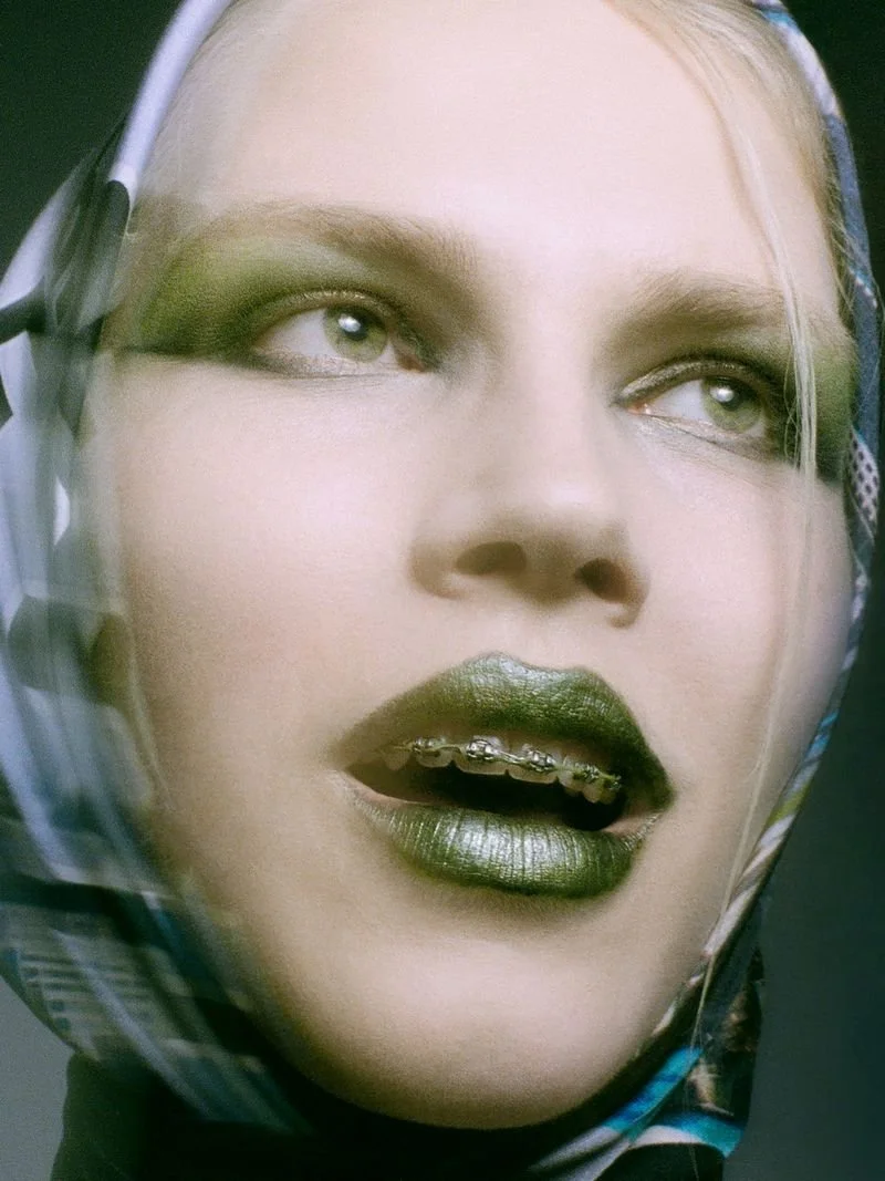 Lydia Kloos' Dark Beauty by Walter Pierre Numéro Netherlands — Anne of ...