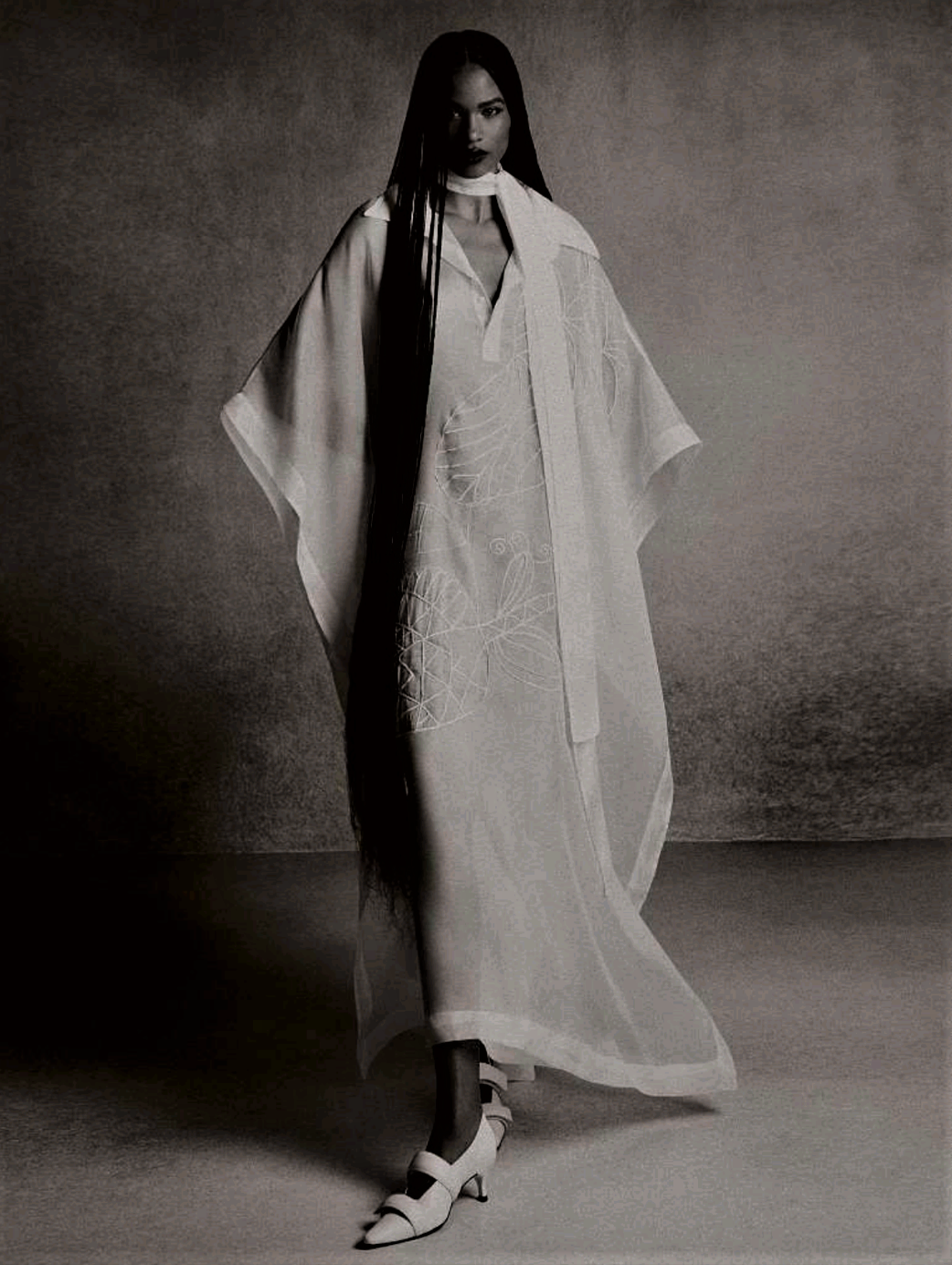 Lufre Flashes 'Big Bang' Bold Elegance for Vogue Brazil March — Anne of ...