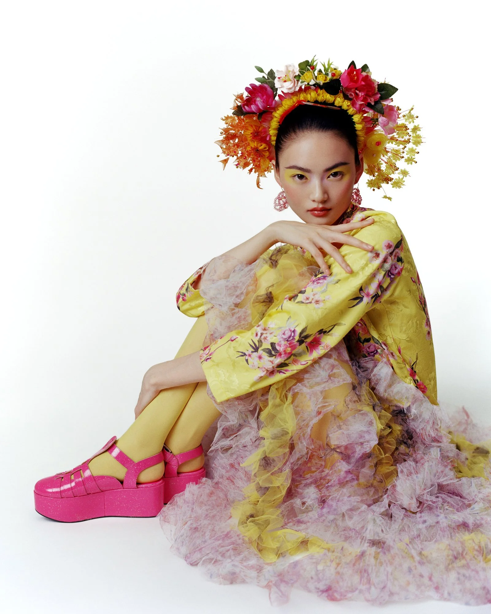 He Cong's Flower Power Style by Leslie Zhang Wallpaper China — Anne of ...