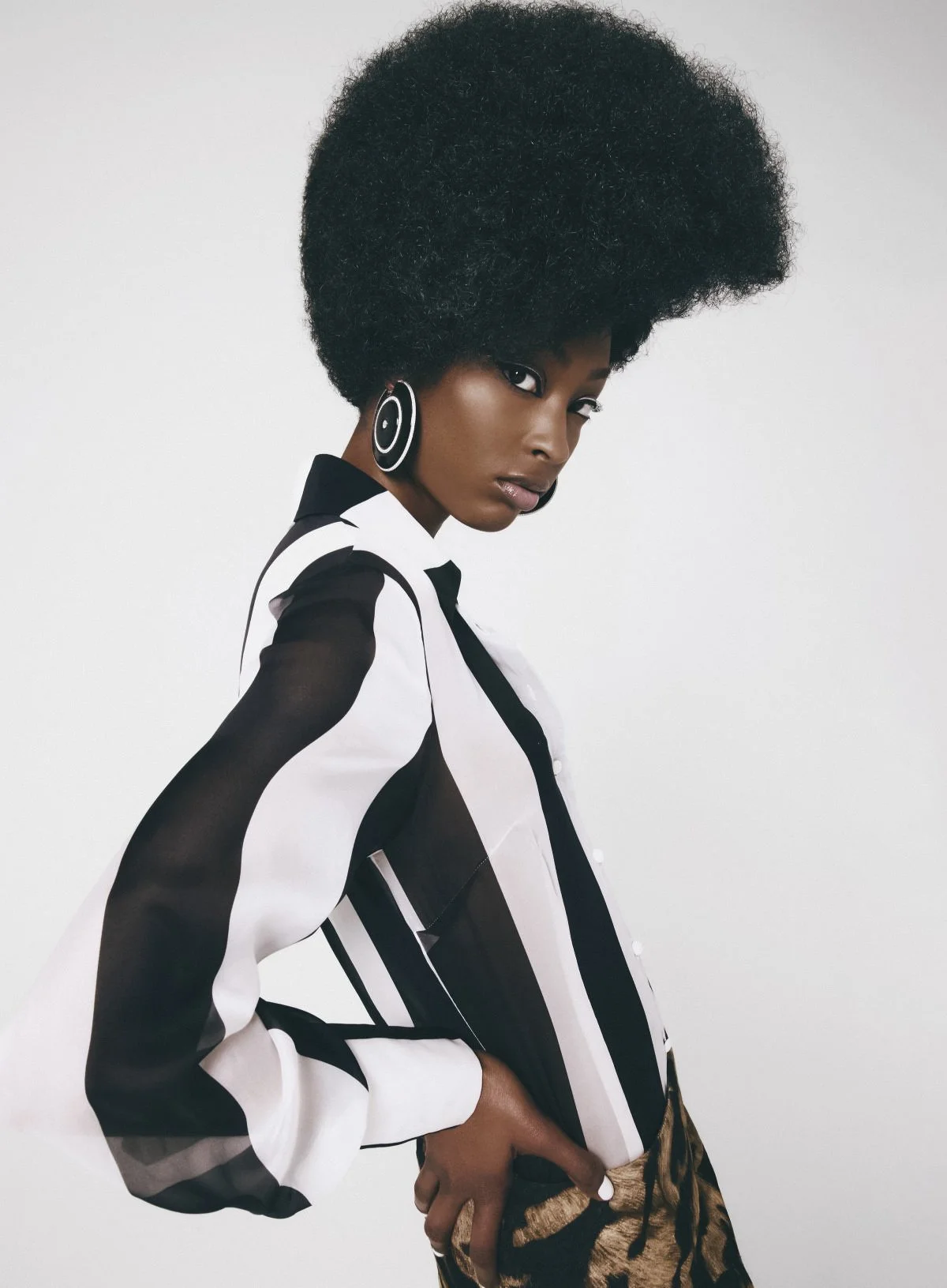 Makala Johnson Rocks '60s Style for ELLE by Adrienne Raquel — Anne of ...