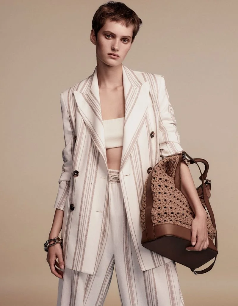 Greta Hofer Fronts Max Mara SS/2022 Digital Ads by Chris Colls — Anne ...