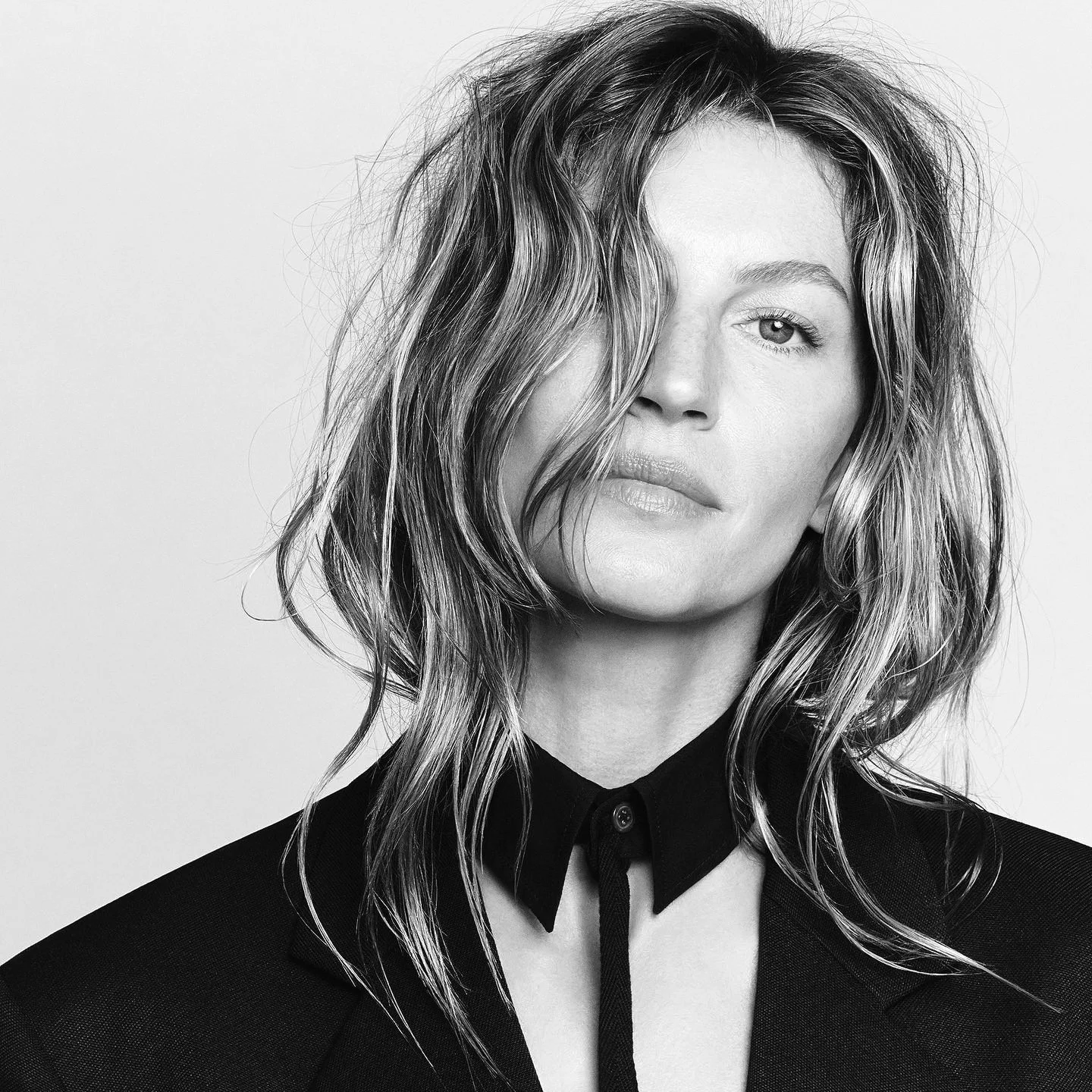 Gisele Covers Dust Magazine FW 2022, by Luigi and Iango — Anne of ...