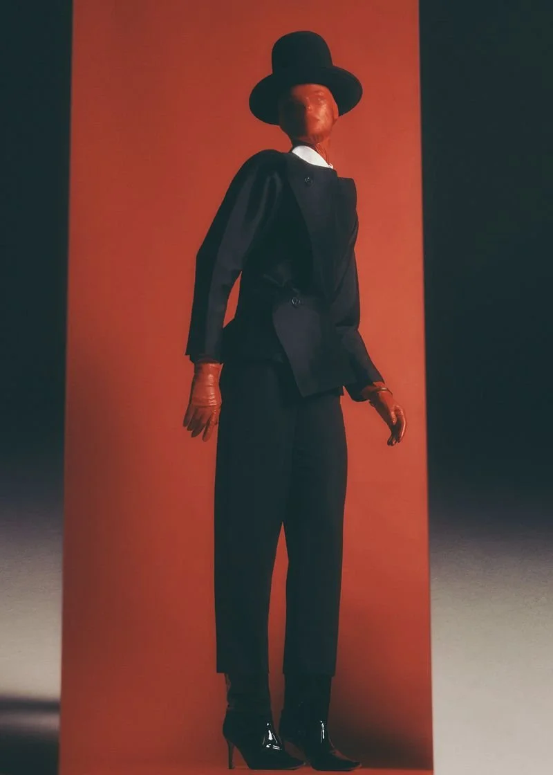 Birgit Kos in 'Decor' Lensed by Darren Gwynn Revue Magazine — Anne of ...