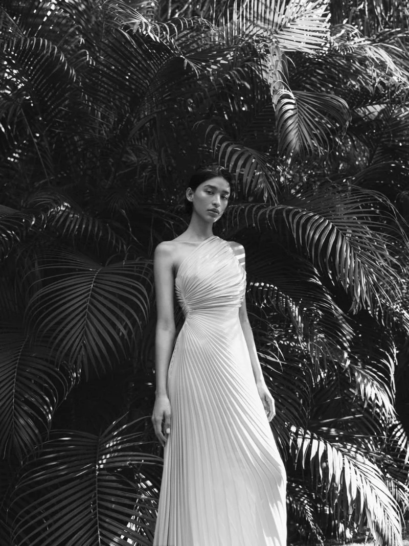 Marsella Rea Lensed by Matthew Sprout Vogue Mexico July 2022 — Anne of ...