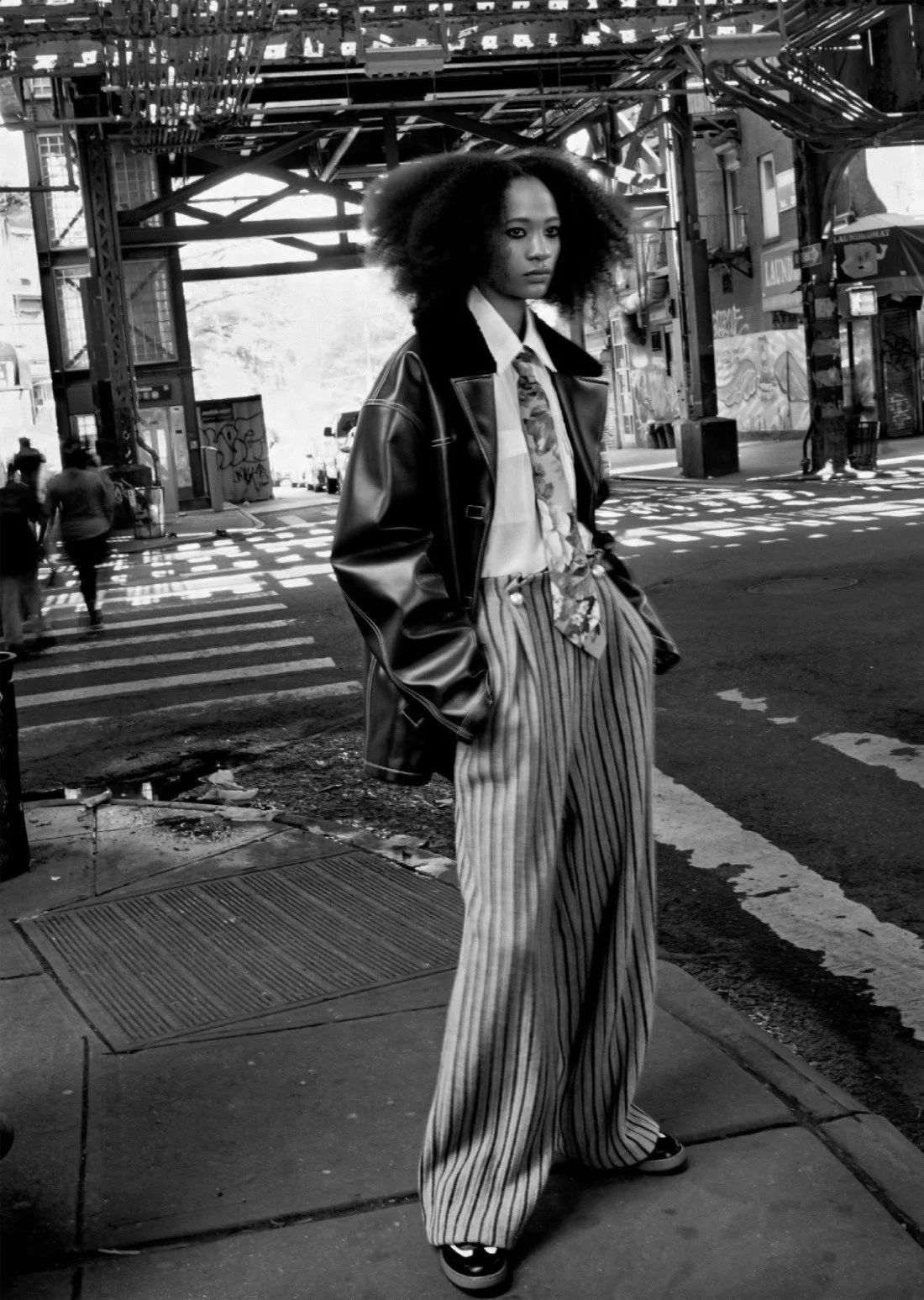 Craig McDean Snaps Julia Nobis, Selena Forrest in Vogue UK's 'City ...