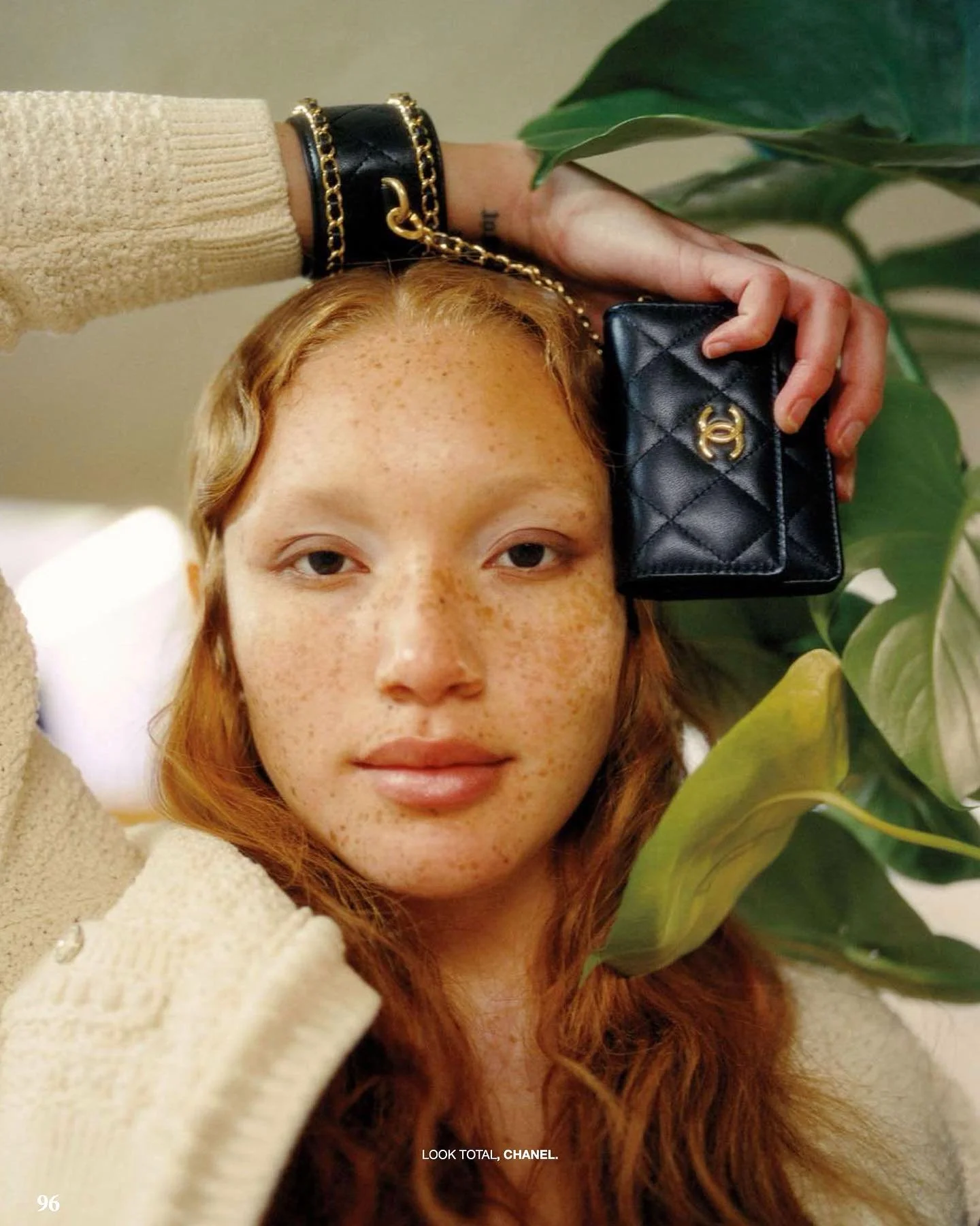 Tehya Elam in 'Plant Ladies, The New Cat Ladies' ELLE Mexico — Anne of ...