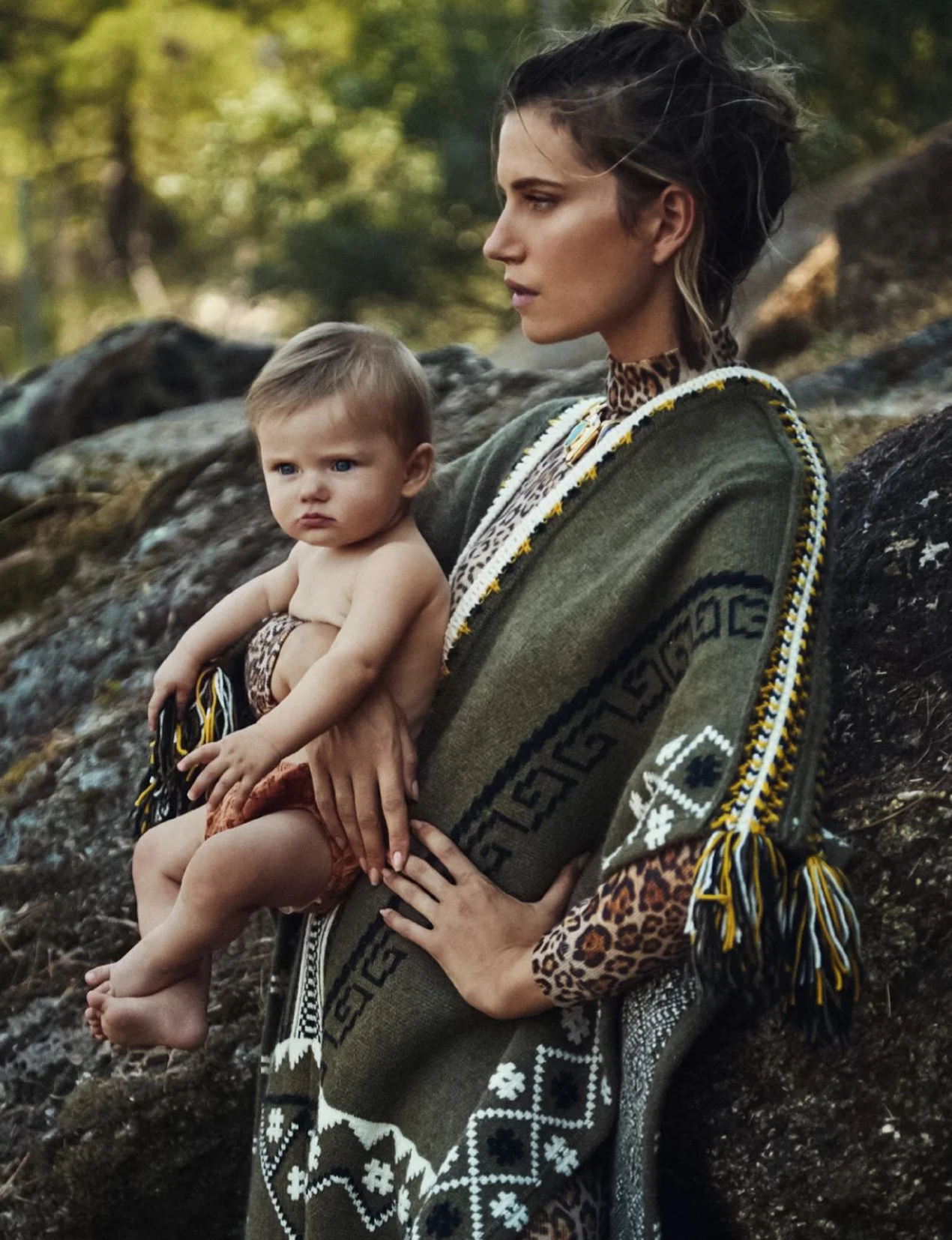 Cato van Ee Covers ELLE Spain September 2022 Mario Sierra — Anne of ...