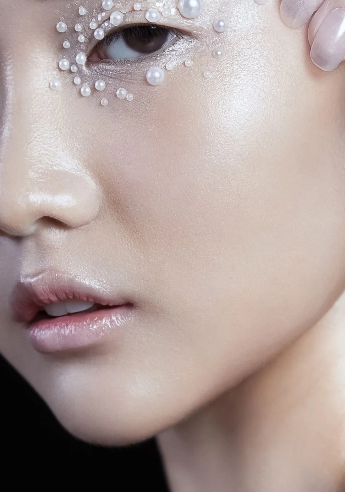 Mika Reins and Brea Umali in 'The Pearl' for Vogue Philippines — Anne ...