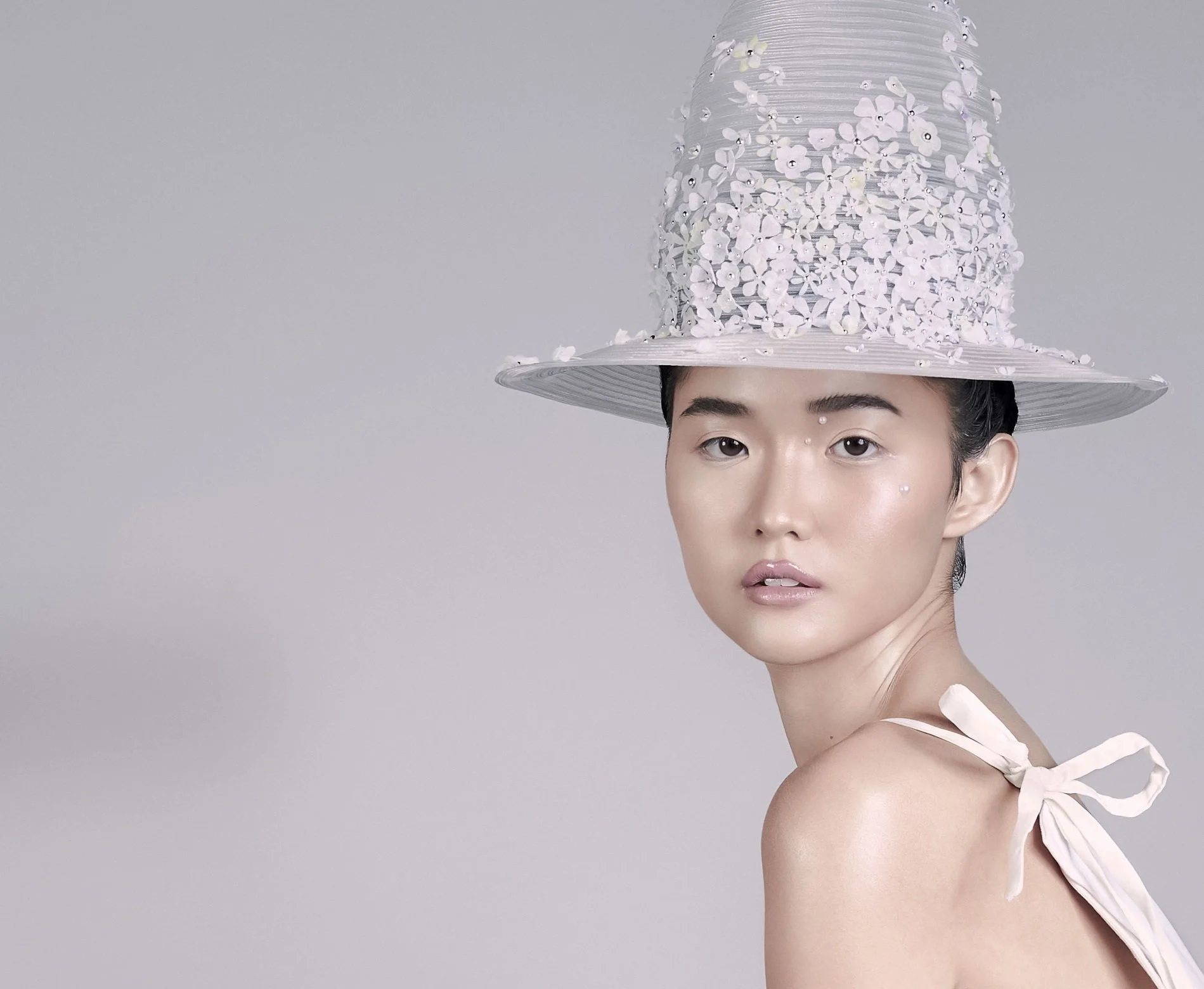 Mika Reins and Brea Umali in 'The Pearl' for Vogue Philippines — Anne ...