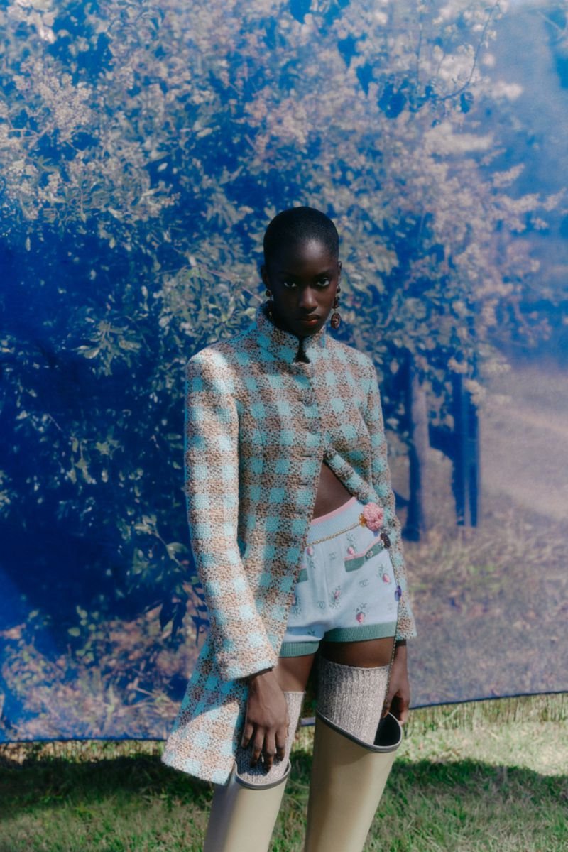 Sheila Bawar in Poetic Images by Mar+Vin Covers Vogue Brazil — Anne of ...