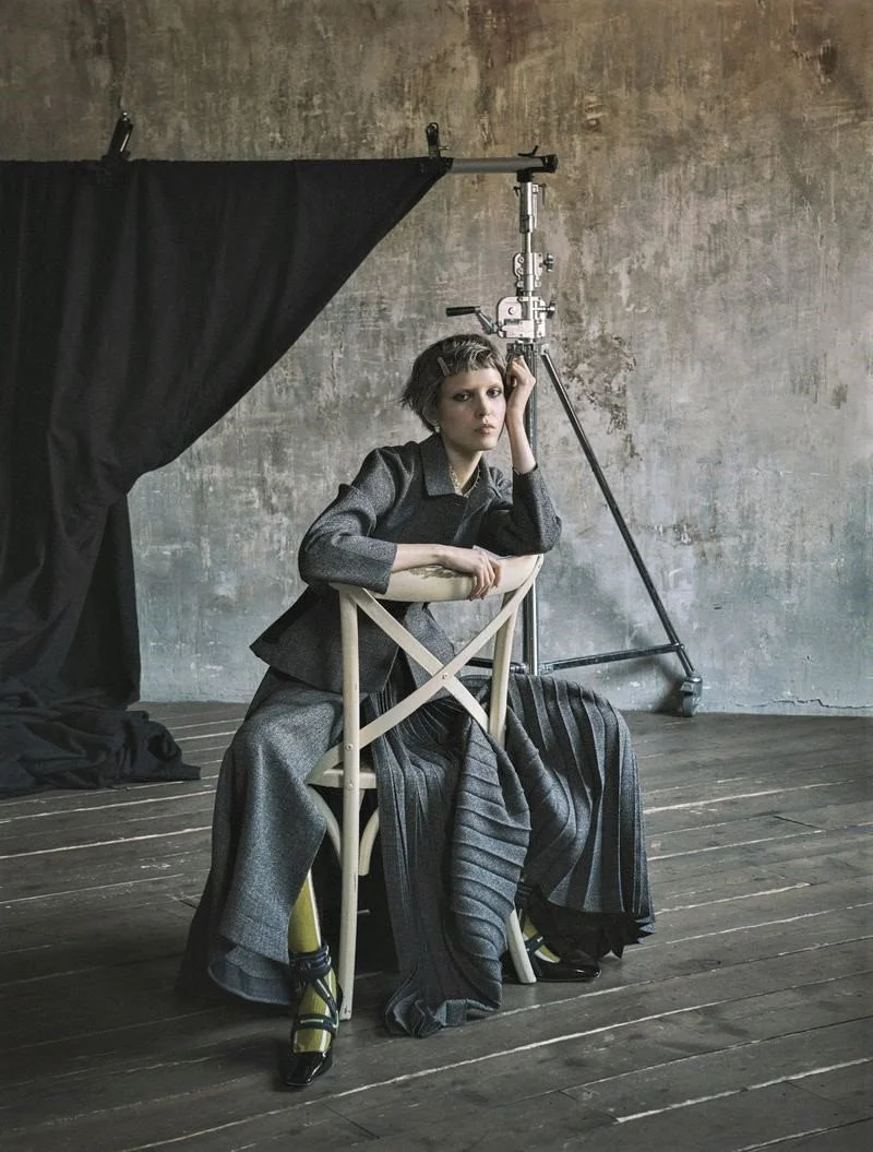 Sara Soric in Dior Drama for Mojeh Magazine September 2022 — Anne of ...