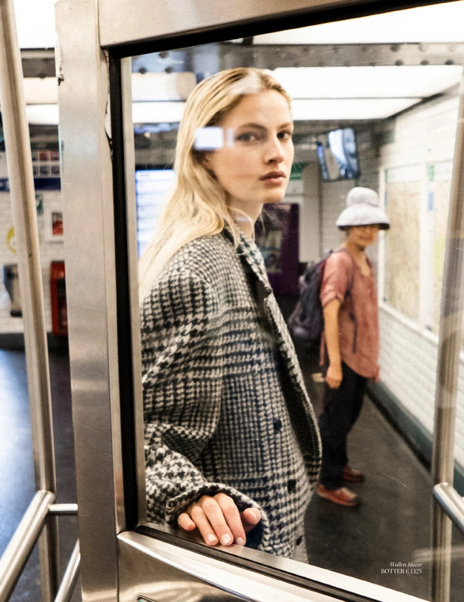 Felice Nova Noordhoff in Paris Wearing Edgy Power Style — Anne of ...