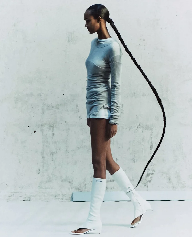 Dutch-Somali Muna Mahamed in Harper's Bazaar Italia No.2 — Anne of ...