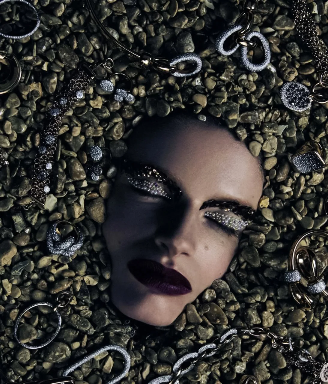 'The Art of Gold' High Jewelry by Carlijn Jacobs for D Magazine d la ...
