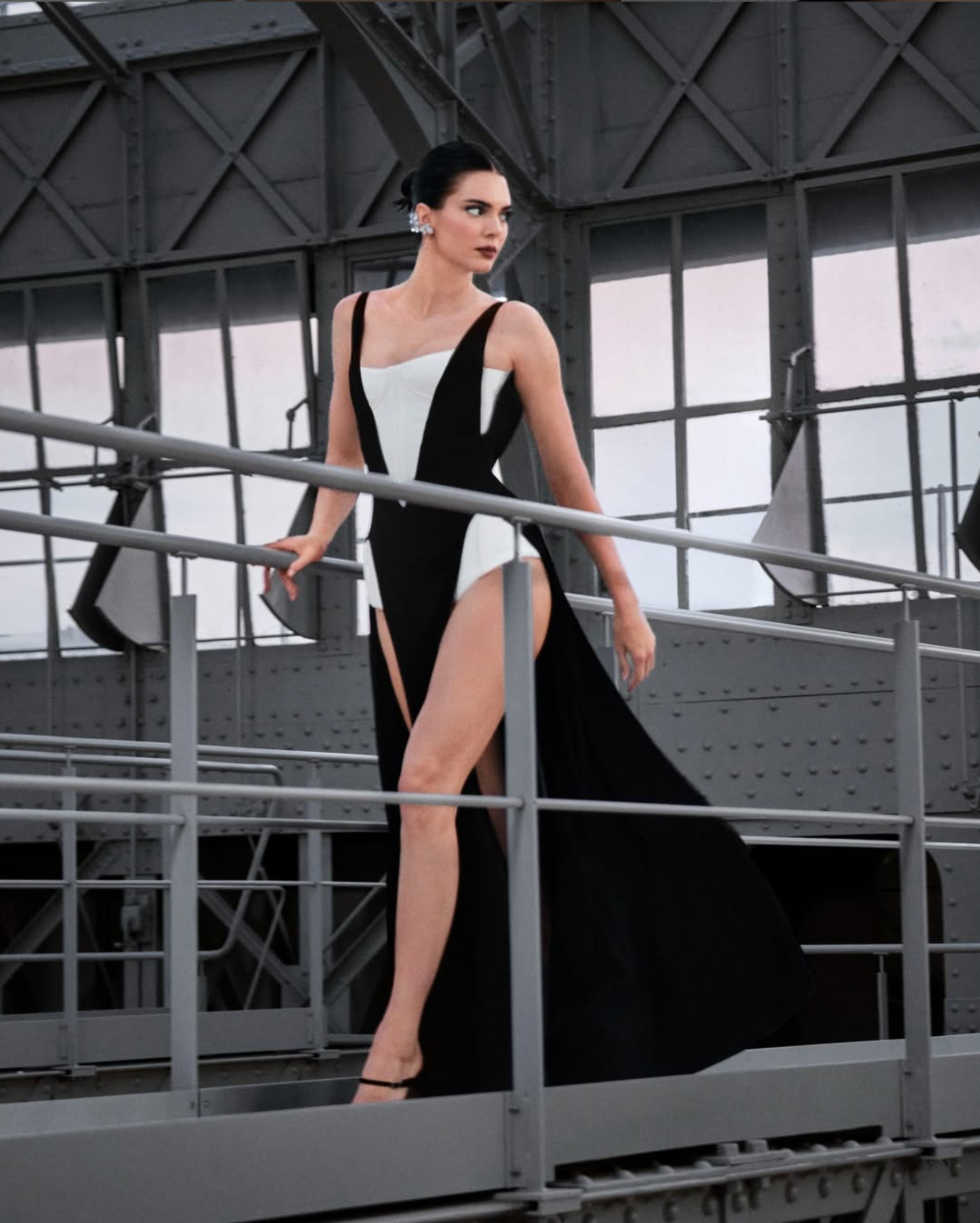 Kendall Jenner in L’Oréal Paris x Mugler Fall 2025 Campaign — Anne of Carversville